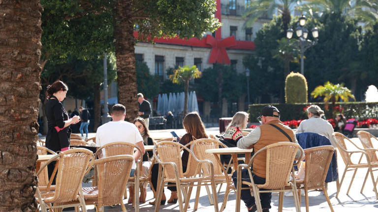 Bares y restaurantes asumirán multas desde los 50.000 hasta los 983.736 ...
