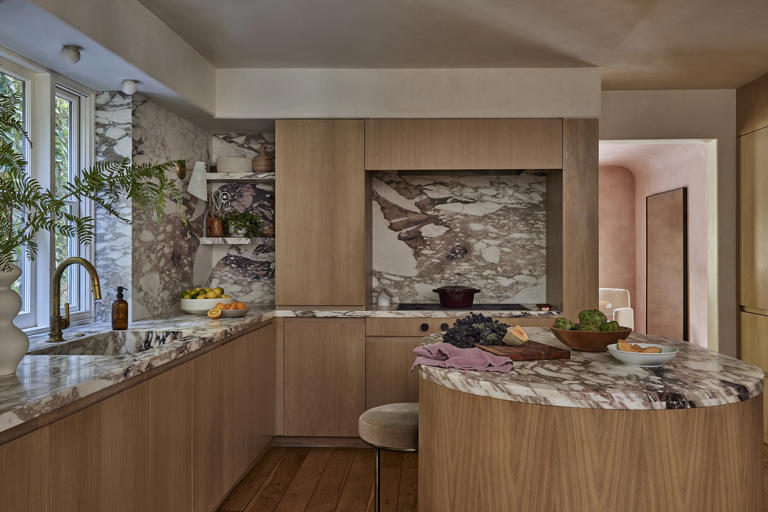 This designer gut-renovated an uninspiring house in LA