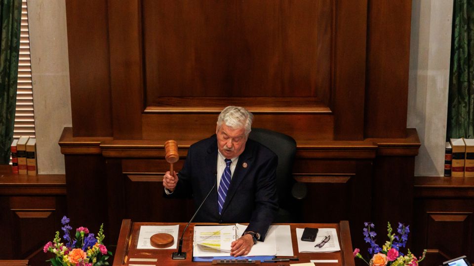 Efforts to game the 2026 election intensify as Republicans draw new maps