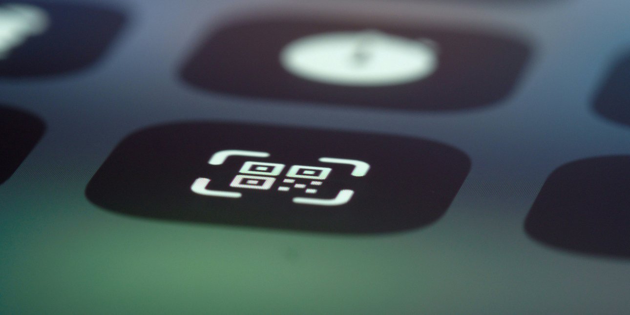 Διακινούσαν ναρκωτικά και μέσω QR code - τα κολλούσαν σε σημεία της ...