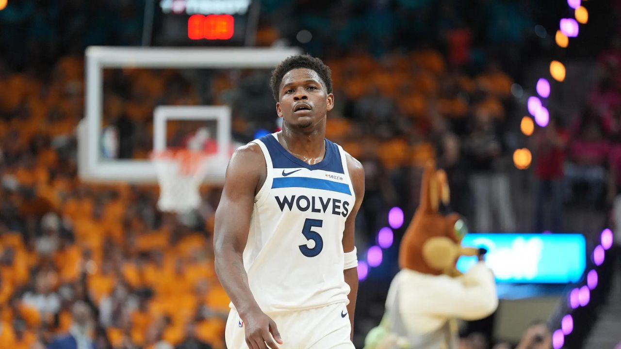 4 blockbuster trade scenarios for the Timberwolves to bring Anthony ...