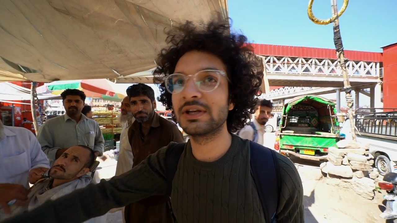 He entered a Pakistani bazaar after dark and discovered why tourists ...