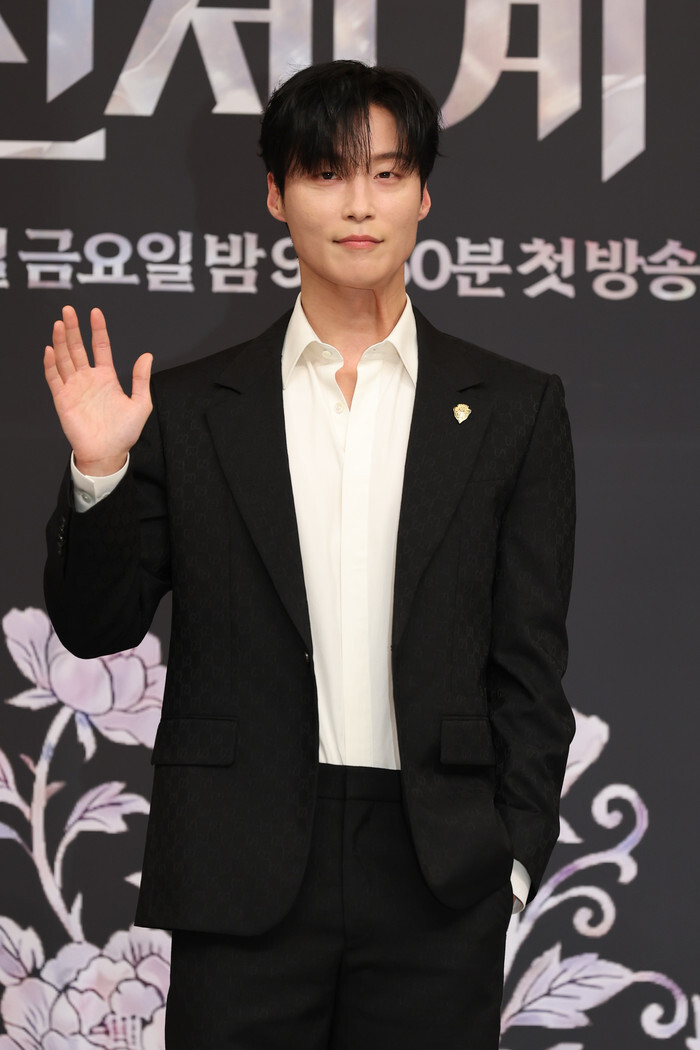 S Korean actor Hur Nam-jun