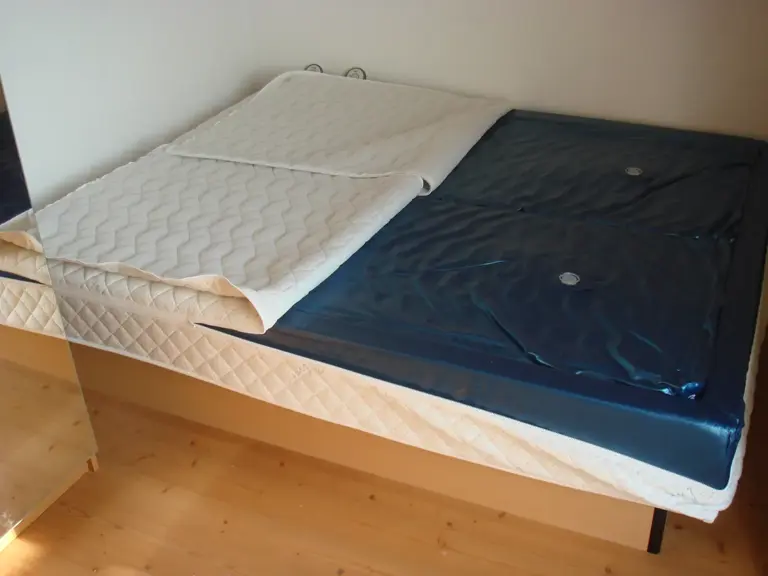 5 things that made your '80s bedroom feel cool