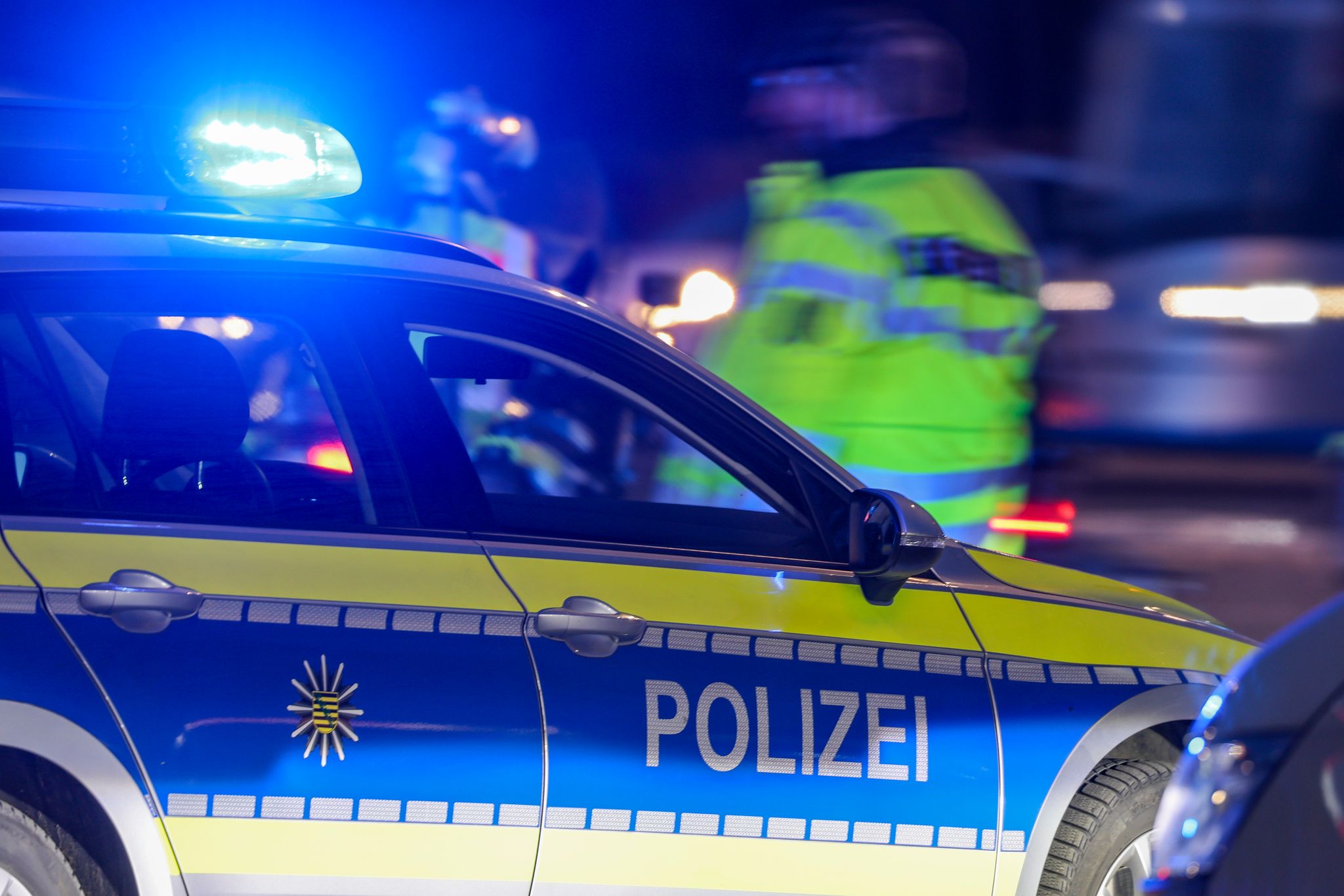 Explosion vor Mehrfamilienhaus in Ostsachsen