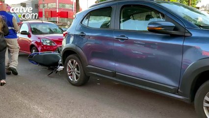 Motociclista fica ferida após engavetamento no bairro Ciro Nardi, em ...
