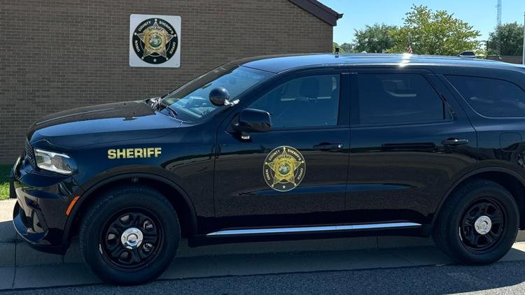 Owen County deputy shot; SWAT on scene to apprehend suspect