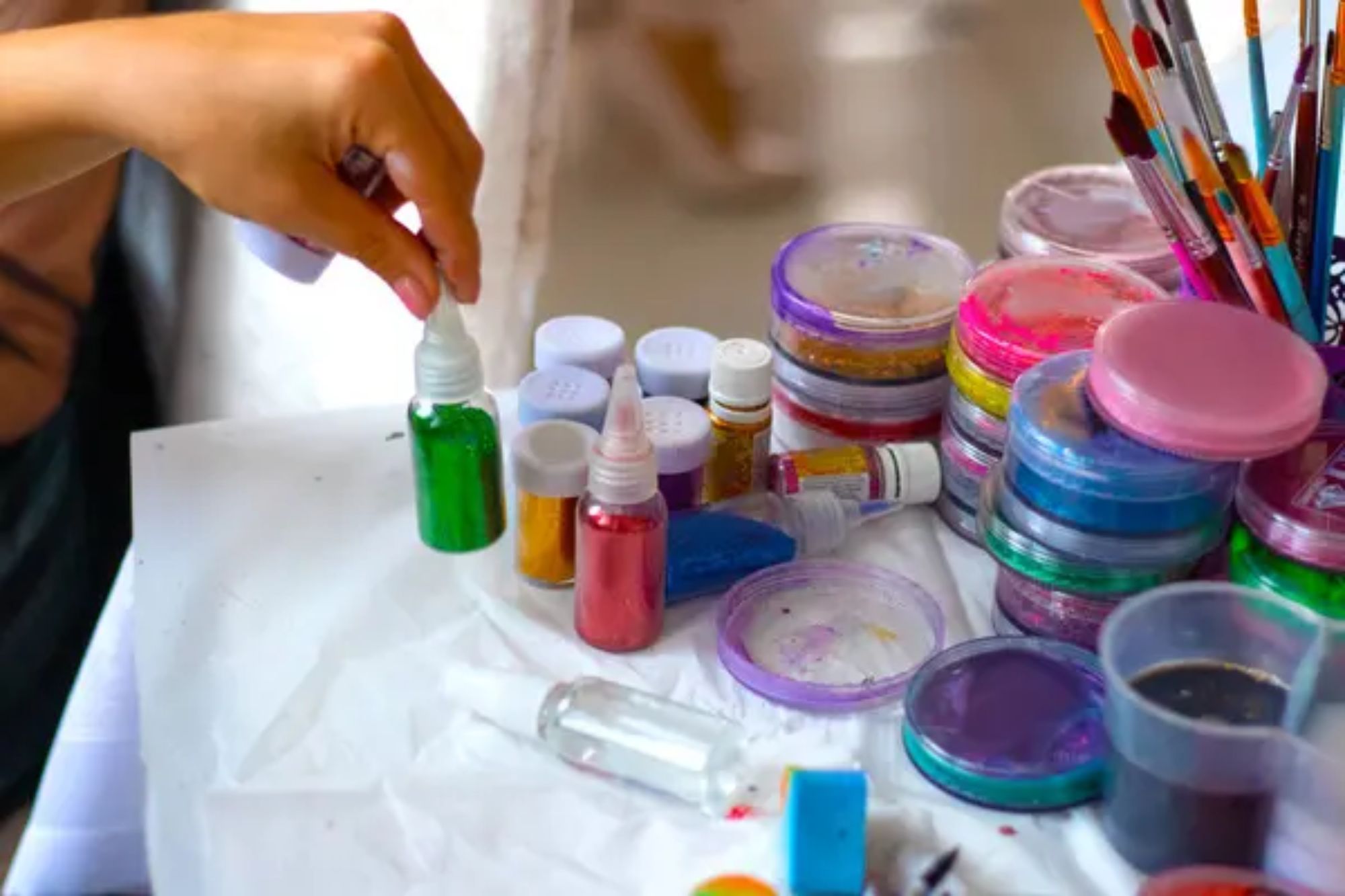 15 easy self-care crafts anyone can do in under an hour