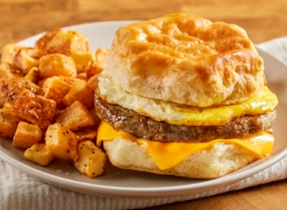 6 best bacon and real egg sandwiches at leading restaurant chains