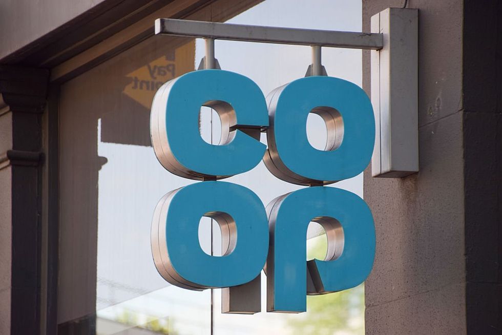 Co-op to take control of almost 200 supermarkets in major rescue deal ...