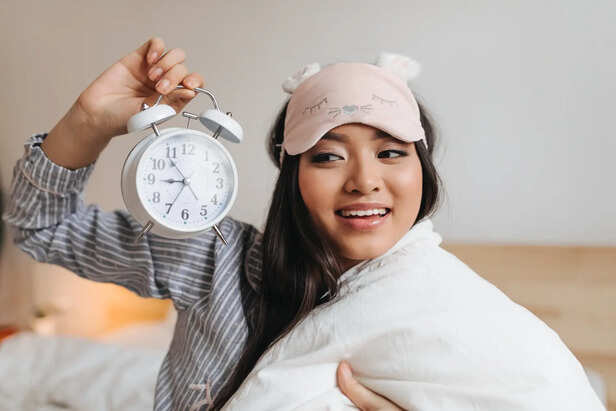 The 10-minute night routine that melts post-work stress fast