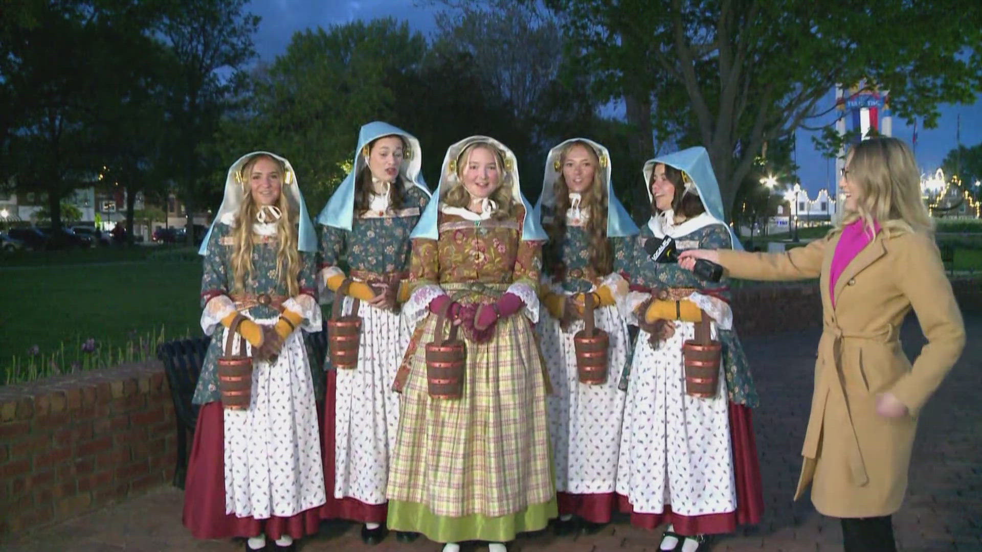Live with Pella's Tulip Court