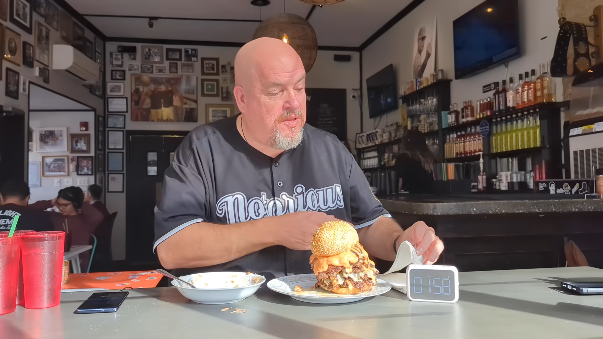The eight-minute burger challenge that continues to defy competitors