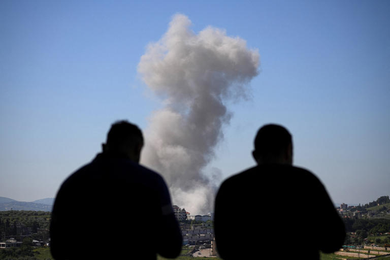 Best photos of May 7: Israeli strike on Lebanon to Keir Starmer voting ...