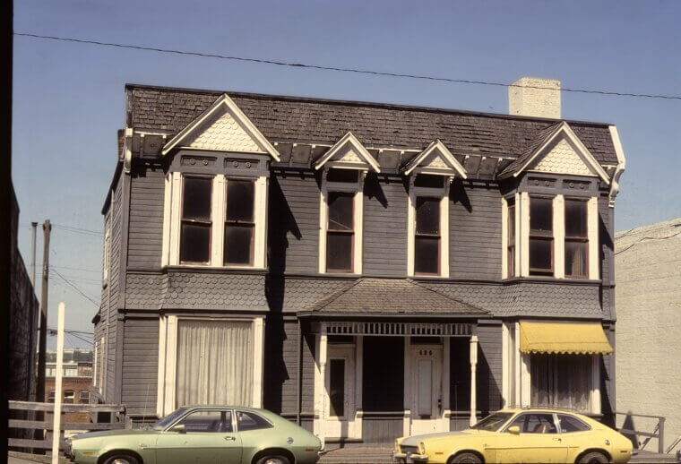 What a middle-class household in the 1970s could afford that feels ...
