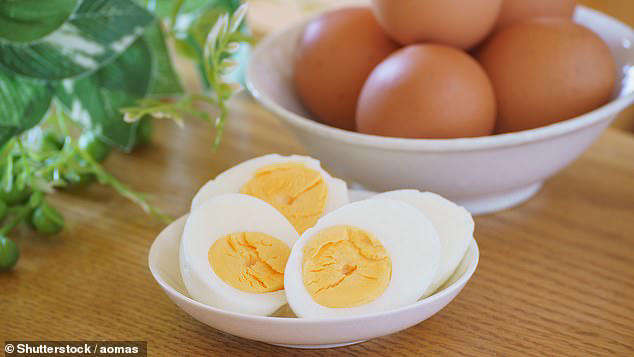 Higher egg intake associated with reduced dementia risk, study suggests