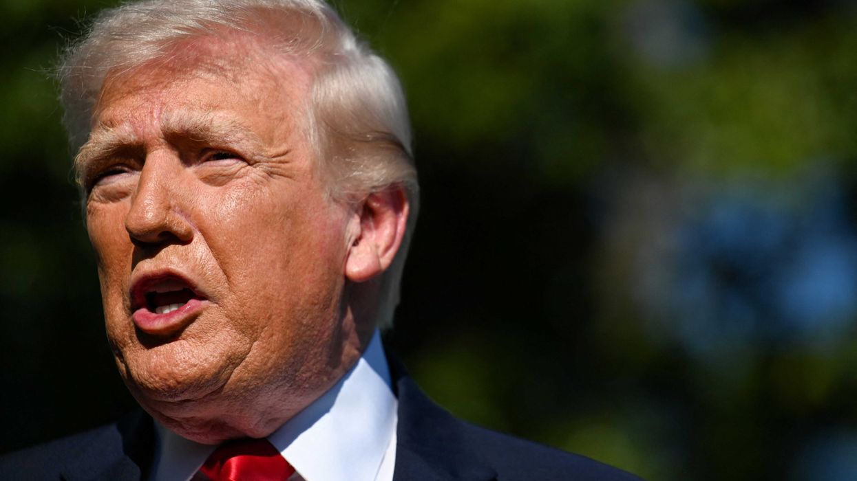 Trump escalates attacks on Hakeem Jeffries by demanding his prosecution