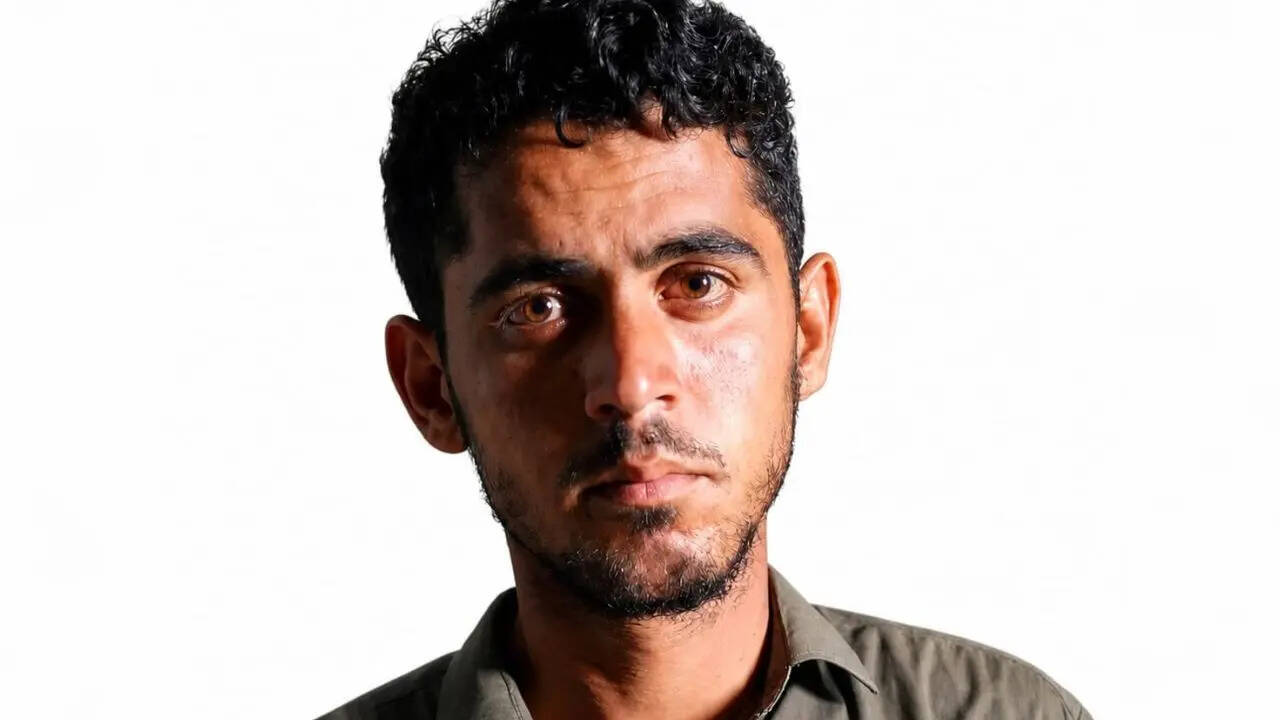 Pakistani man crosses border into Rajasthan after family refuses ...