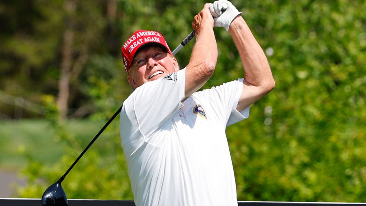 President Trump’s golf course visit rocks PGA Tour stars