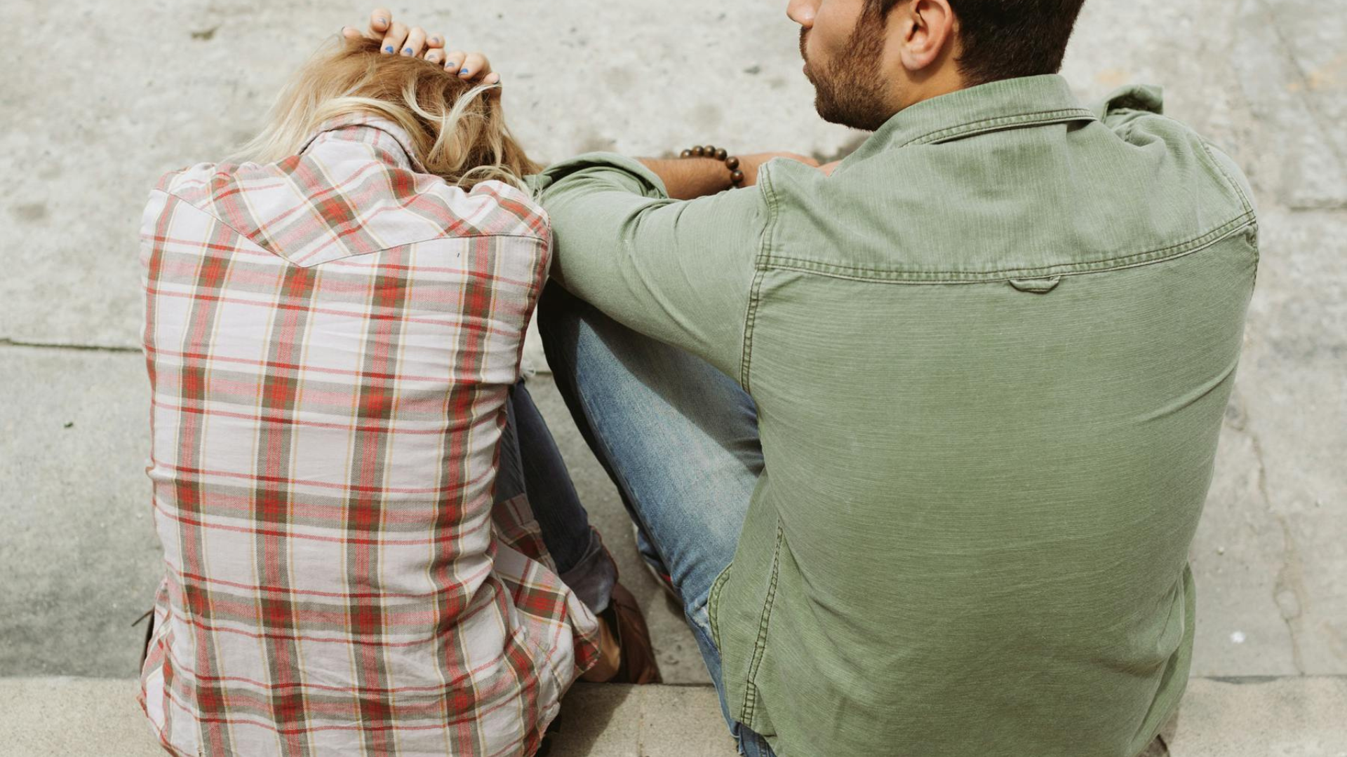 10 Nice Things Men Do That Are Actually Controlling 10 that are respectful