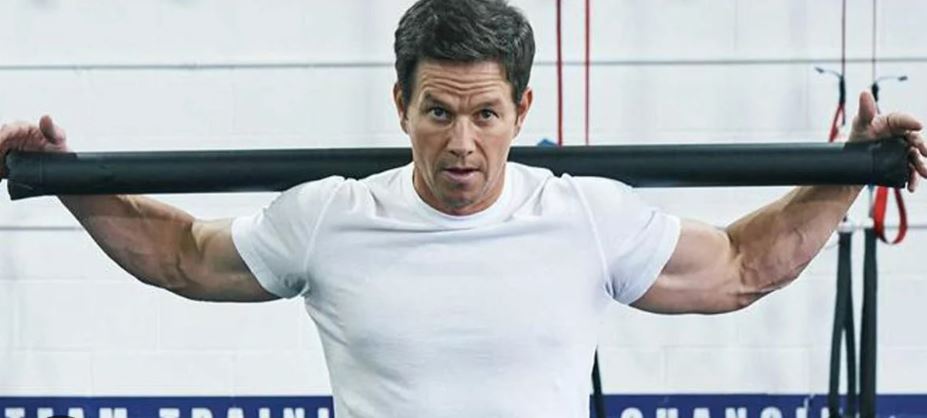 Mark Wahlberg’s daily routine: A path to wellness and fitness