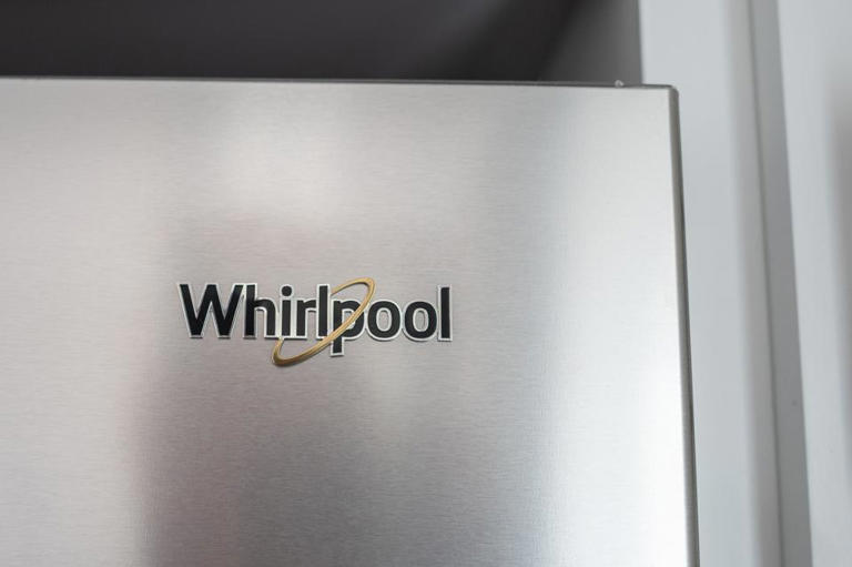 Whirlpool shares plummet 21% after ‘recession-level industry decline ...