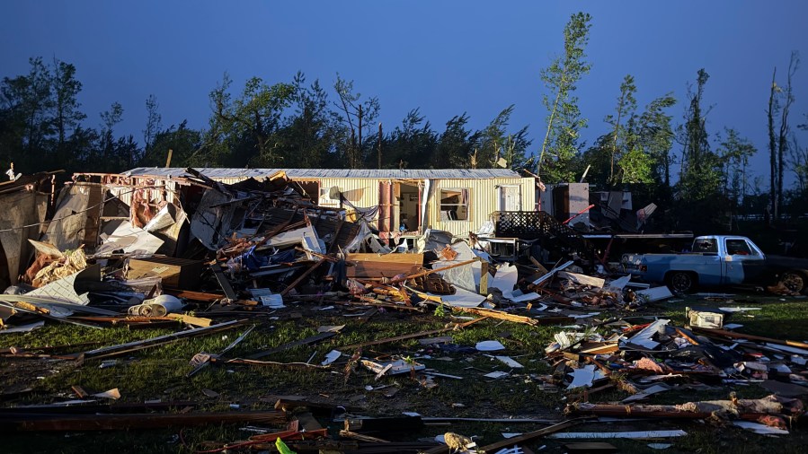 Severe storms cause major damage, injuries in Mississippi