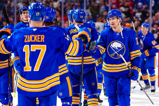 Sabres take control early to beat Canadiens in Game 1