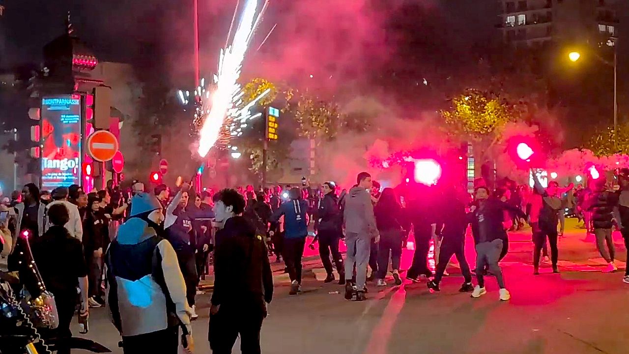 Clashes erupt in Paris: Police use tear gas after PSG reaches Champions ...