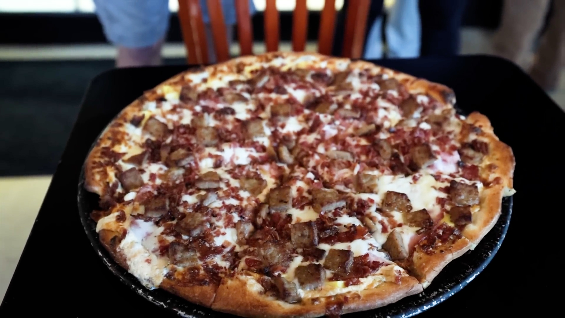 Girl tries to survive giant breakfast pizza challenge in less than 20 ...