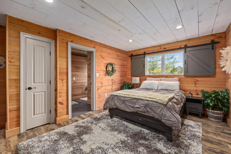 Cool listing: Ever dream of living at your own winery? For $2.5 million ...