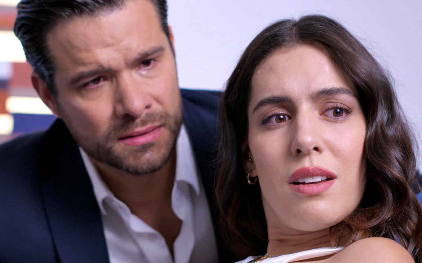 SBT muda a grade outra vez e corta Cesar Filho para exibir nova Jane ...