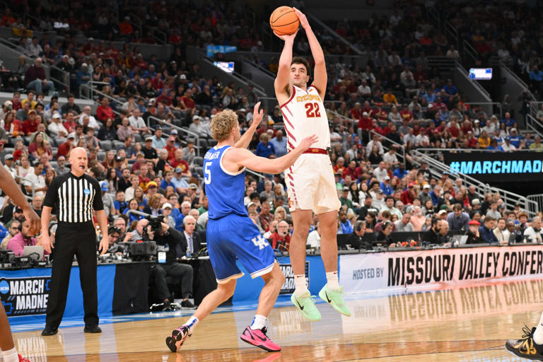 Milan Momcilovic could cost Kentucky a massive amount of NIL money