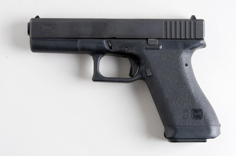 Glock 17 vs. Sig P320: 50,000 rounds later, one clear winner