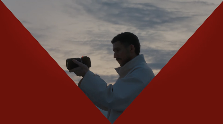 Breaking: A new Canon camera is coming next week!