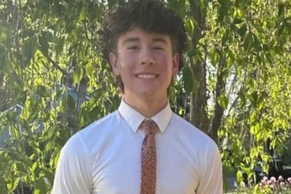 High school freshman dies after being hit by a car while walking down road
