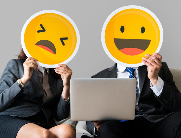 ¿Usas emojis en la oficina? La ciencia revela cómo influyen en tu imagen
