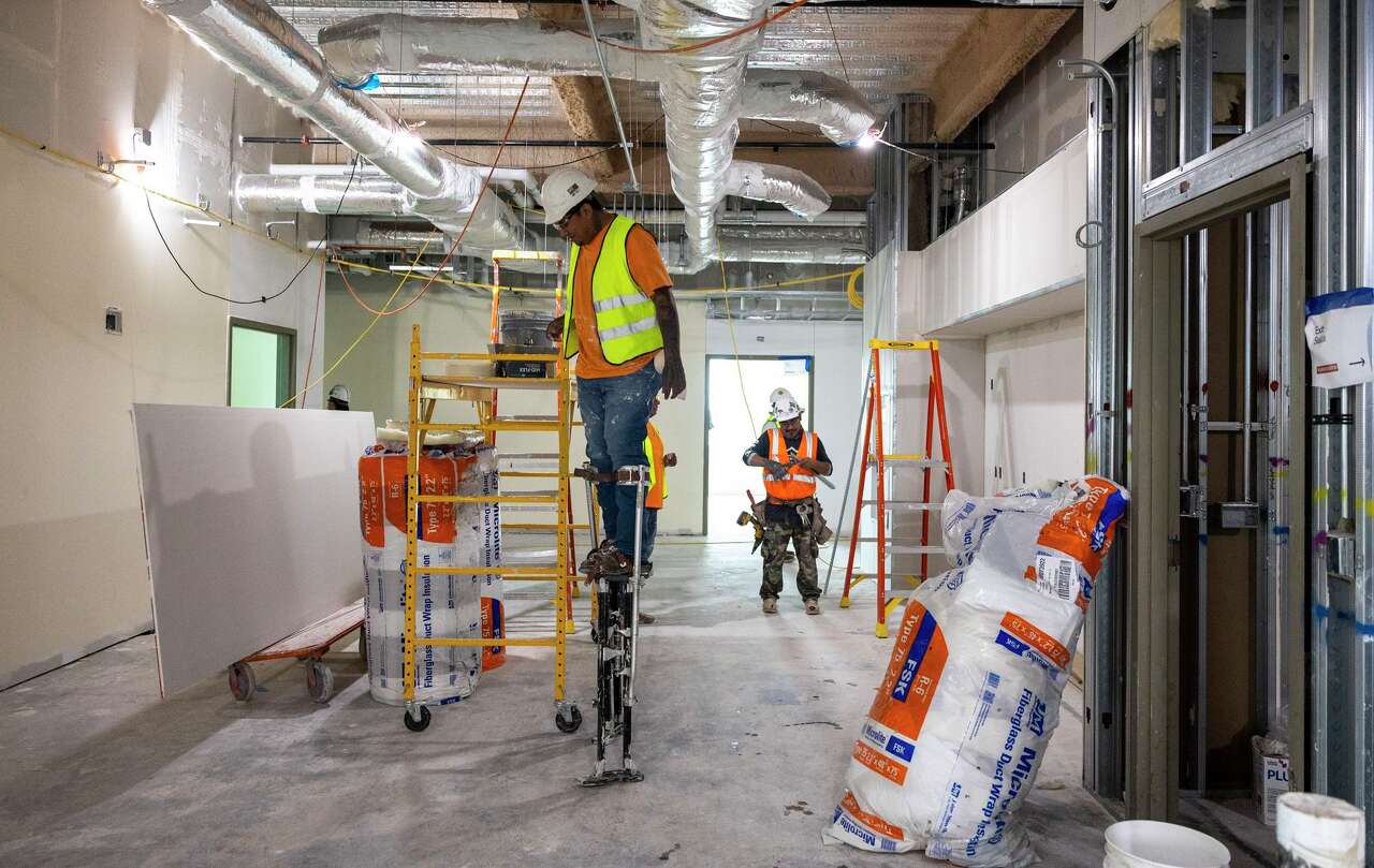 Sneak peek: Methodist Stone Oak adding two floors while still seeing ...