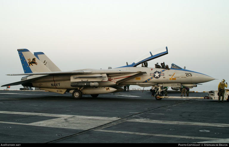 Congress Considers Transfer F-14 Tomcats to U.S. Space & Rocket Center ...