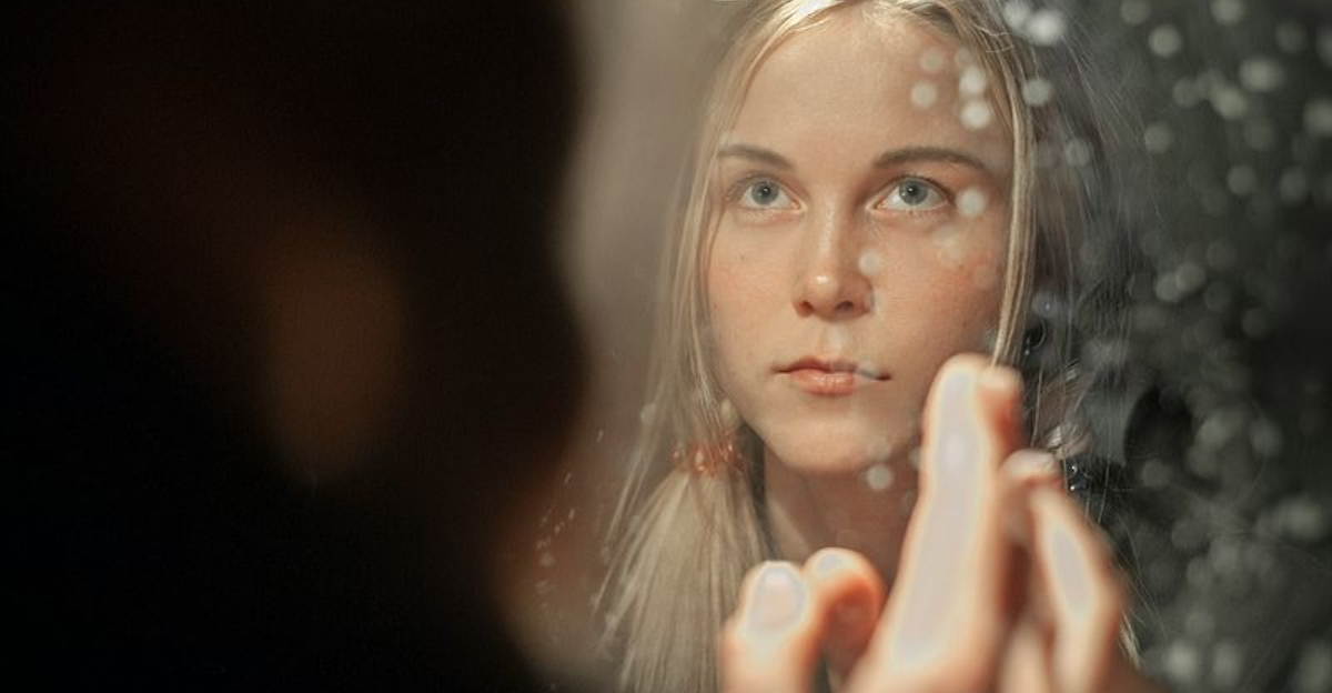 10 reasons a narcissist will never forget you