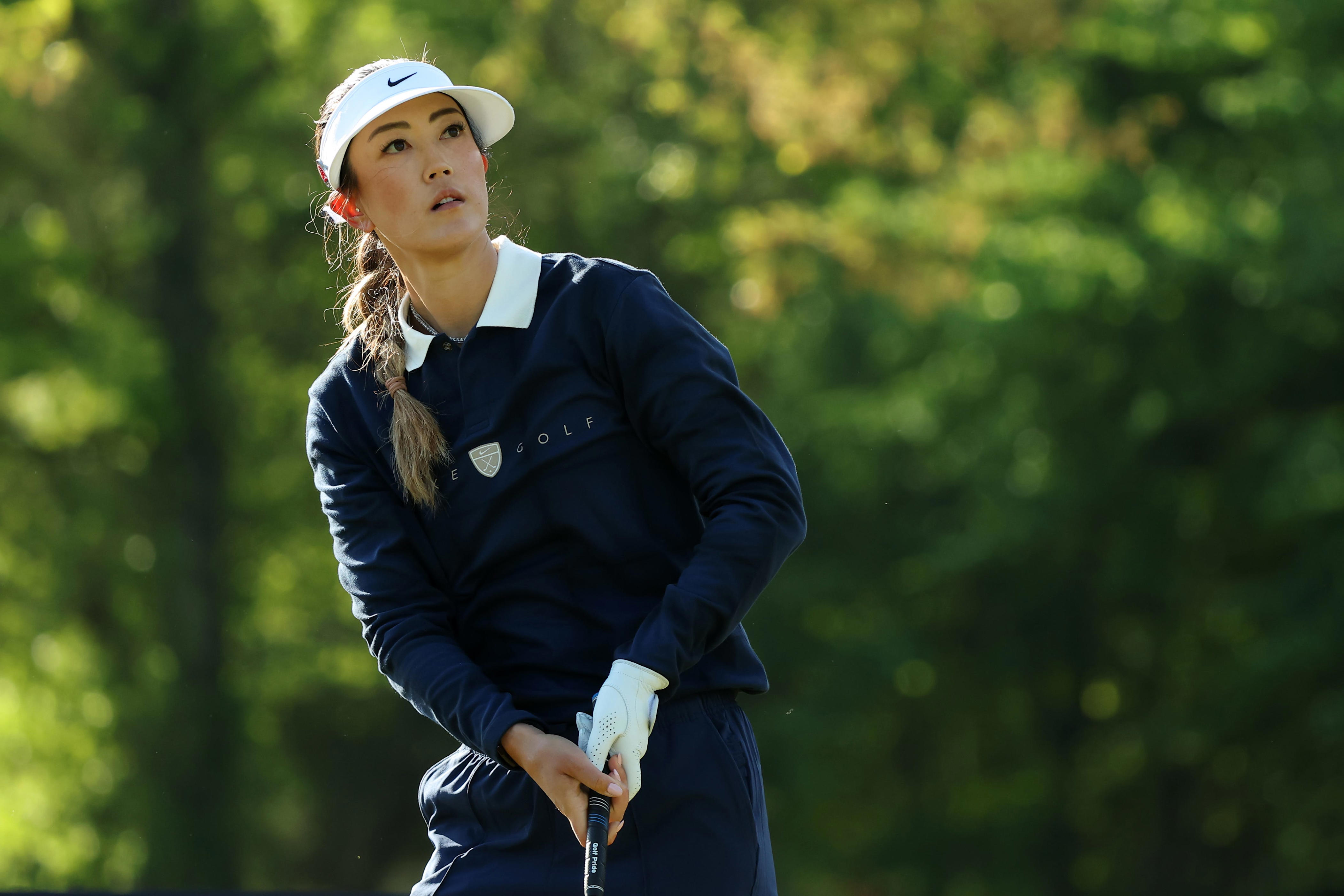 Small group of LPGA moms hope to work late on Mother's Day at Mizuho