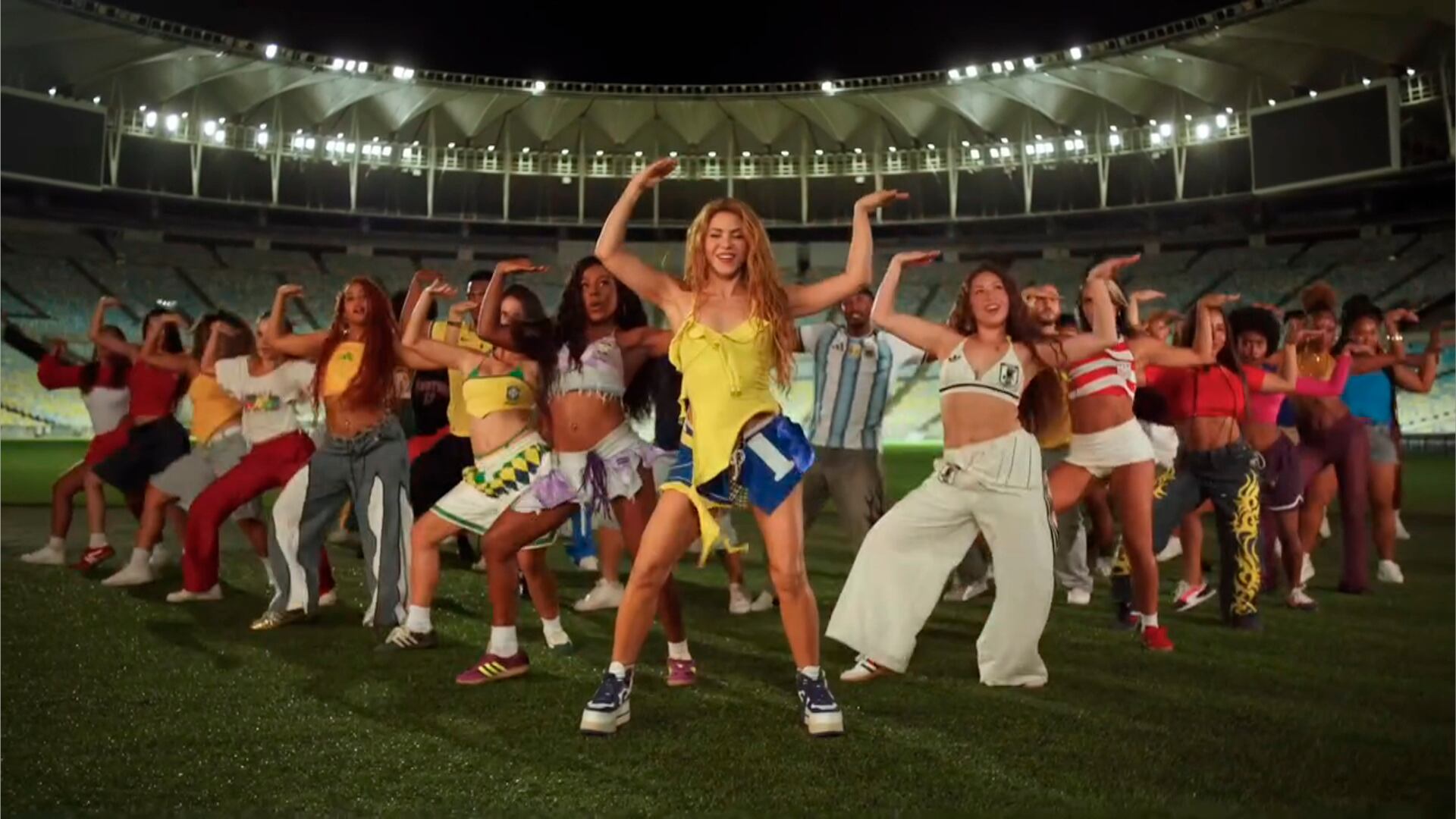 ¡Oficial! Shakira interpretará la canción oficial de la Copa Mundial de ...