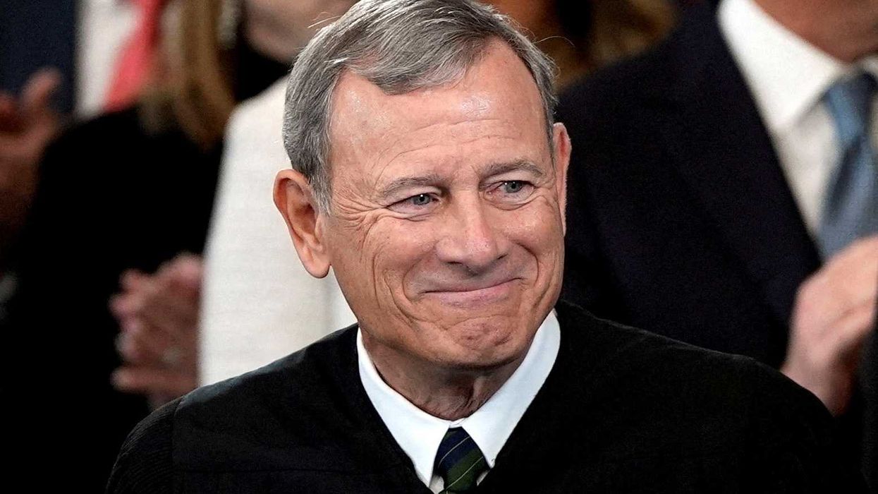 Legal expert details the most Trump-like thing about John Roberts