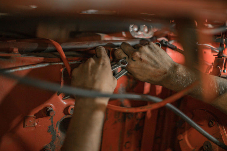 16 car maintenance tips and gadgets mechanics keep secret