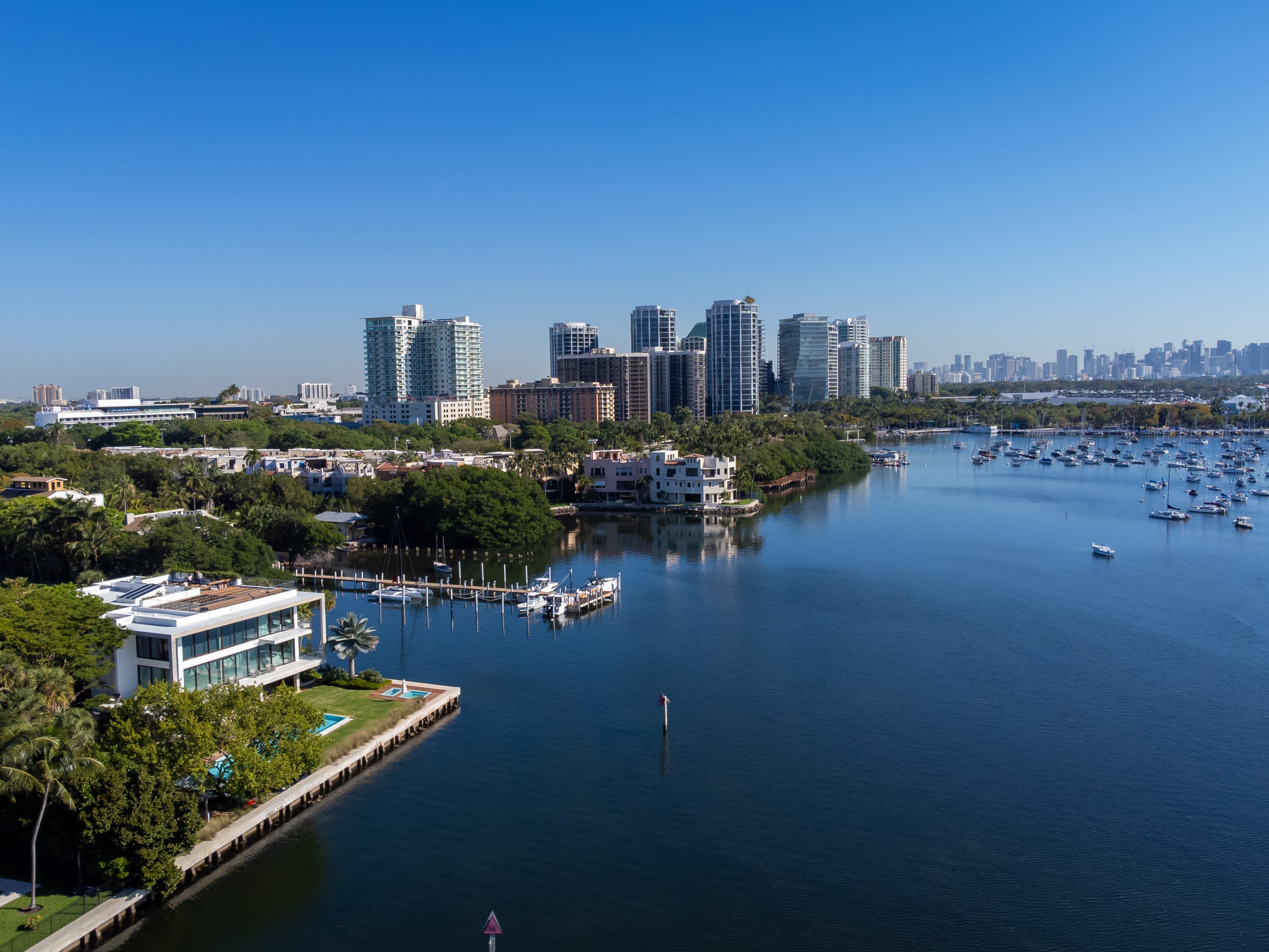 Tech billionaires are flocking to this former bohemian enclave in Miami ...