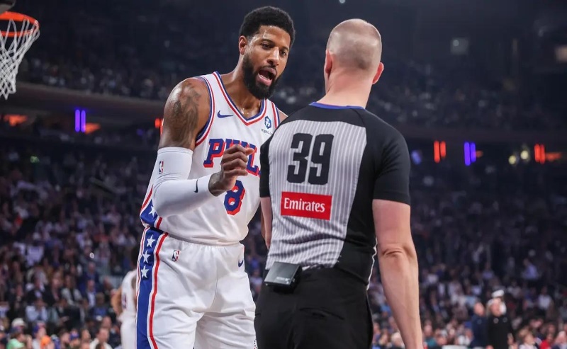 Paul George sparks locker room tension after costly airball in Knicks ...