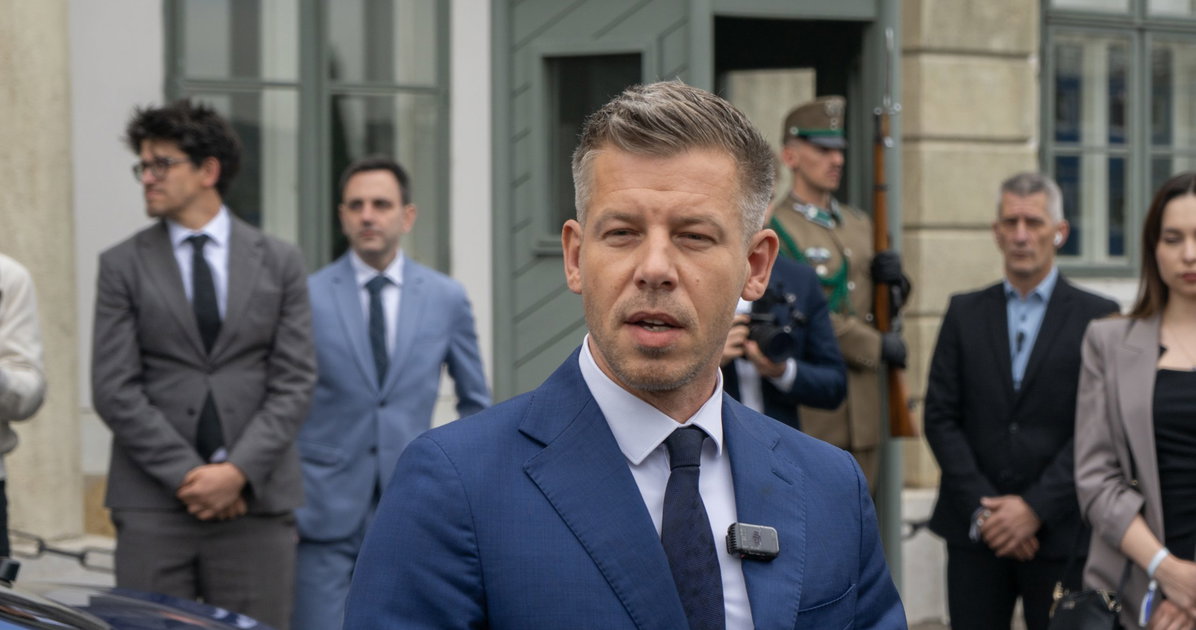 Pride returns to Budapest after dictator was voted out