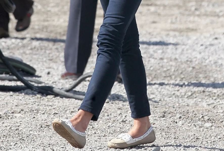 Kate Middleton’s comfy boat shoes are a chic alternative to trainers ...