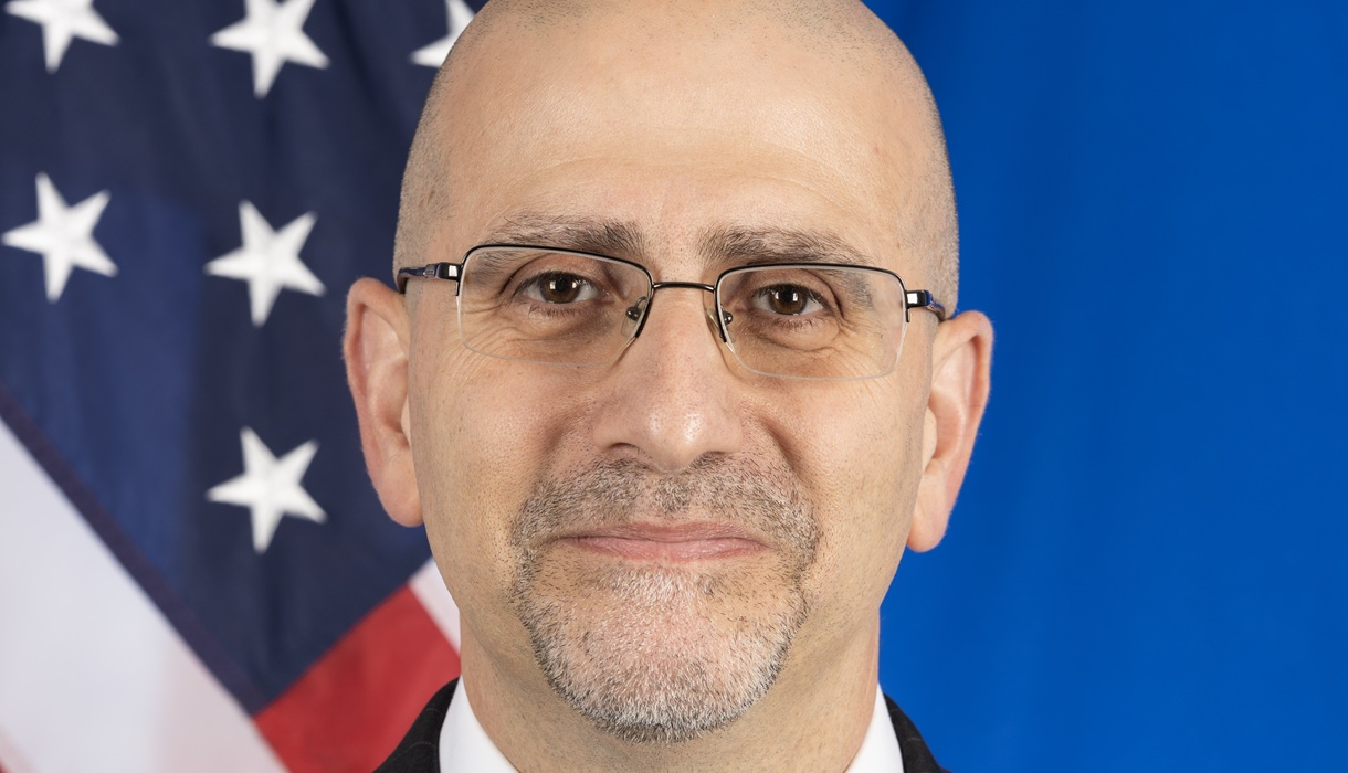 Former US ambassador to Israel says Trump ending Iran war for China ...