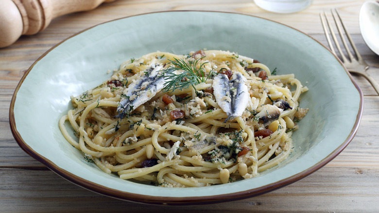 14 classic pasta dishes that feature fish you need to try